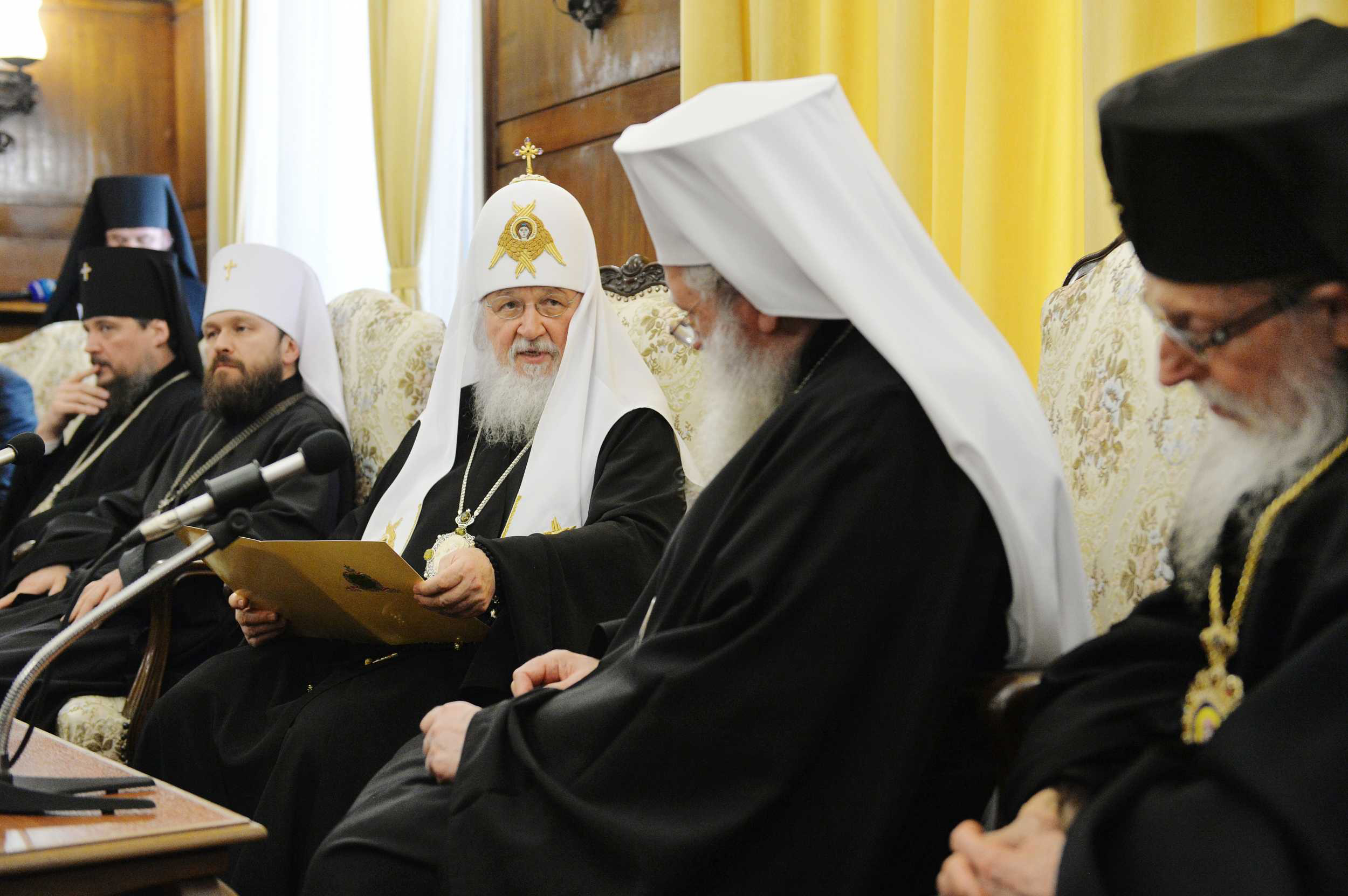 His Holiness Patriarch Kirill meets with His Holiness Patriarch ...